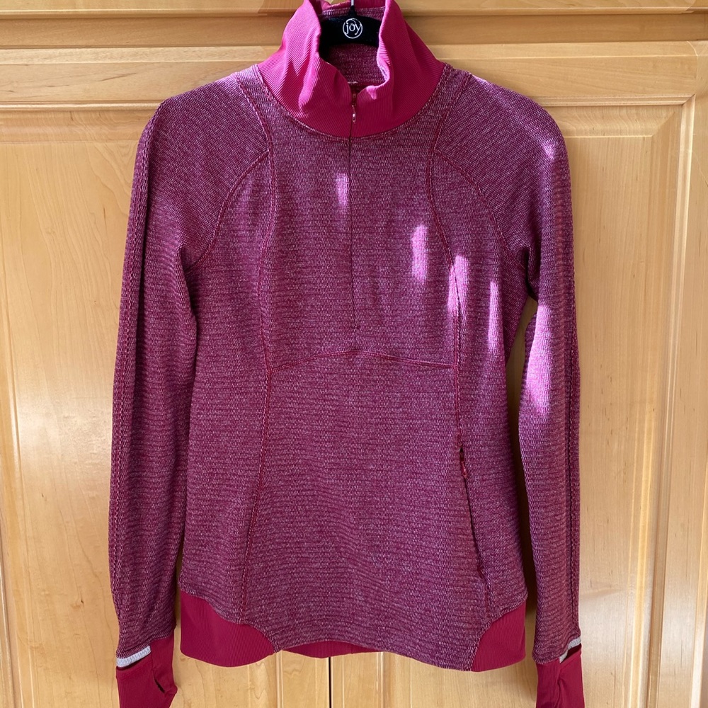 Lululemon Runderful 1/2 Zip - Gem